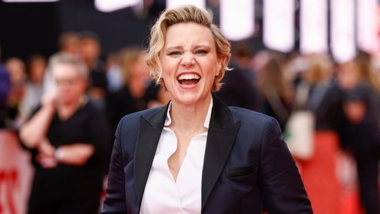 What is Geographic Tongue? Kate McKinnon opens up about the 'gross ...