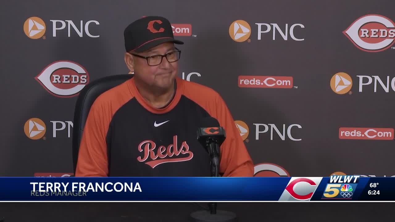 Reds fall below .500, marking team's first losing record since early June
