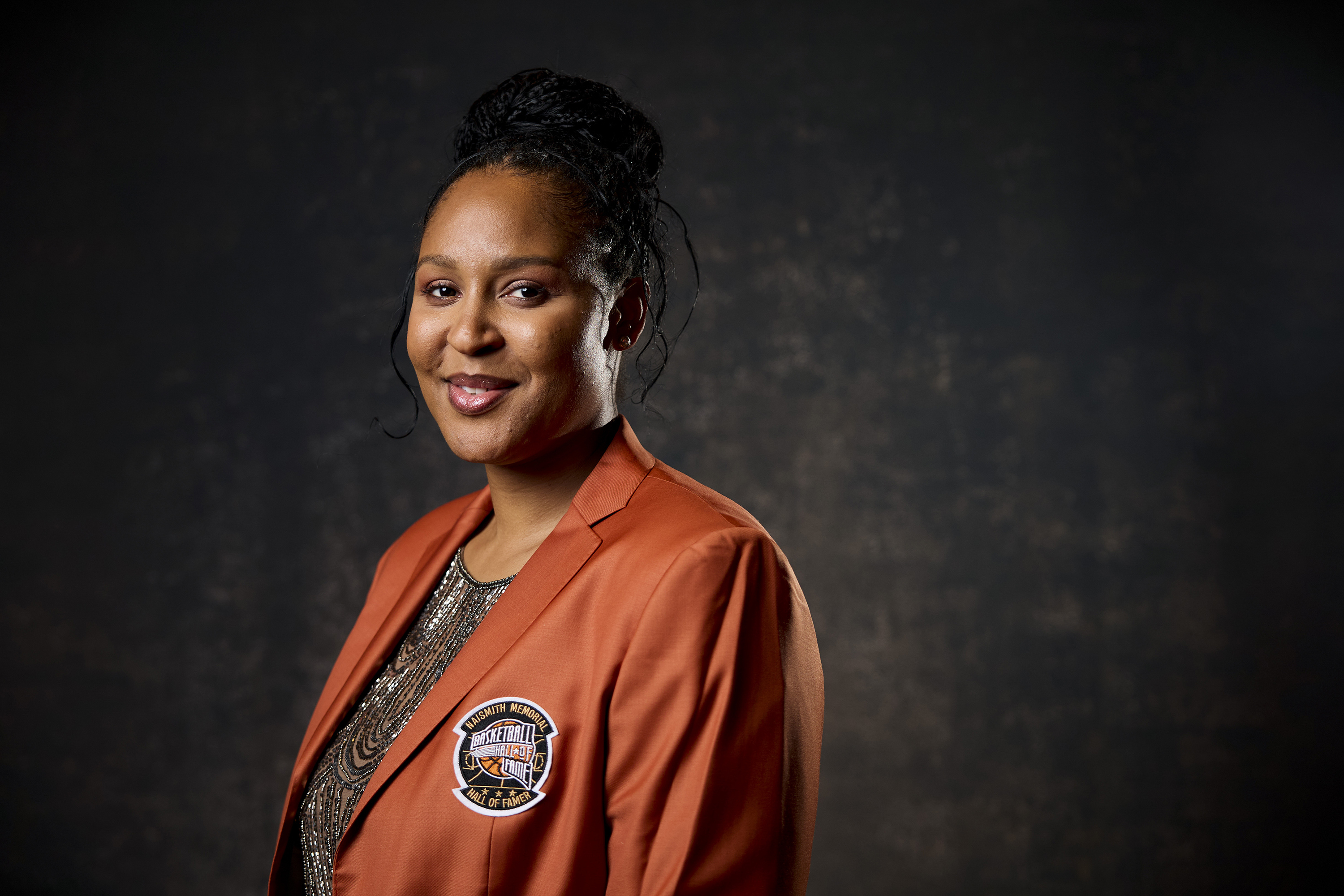 After walking away from basketball, Maya Moore enters Hall of Fame with ...