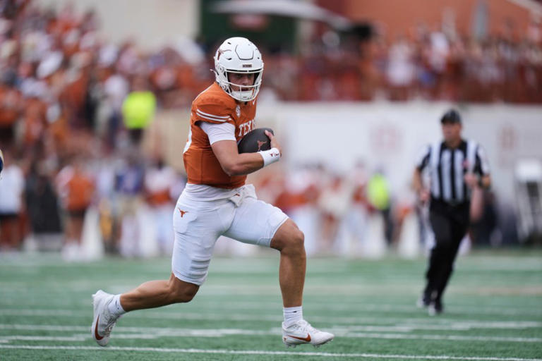 Manning accounts for 5 TDs, Longhorns roll to 38-7 win over San Jose State
