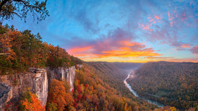 West Virginia's Wild Gorge Is An Underrated Destination For Fall ...