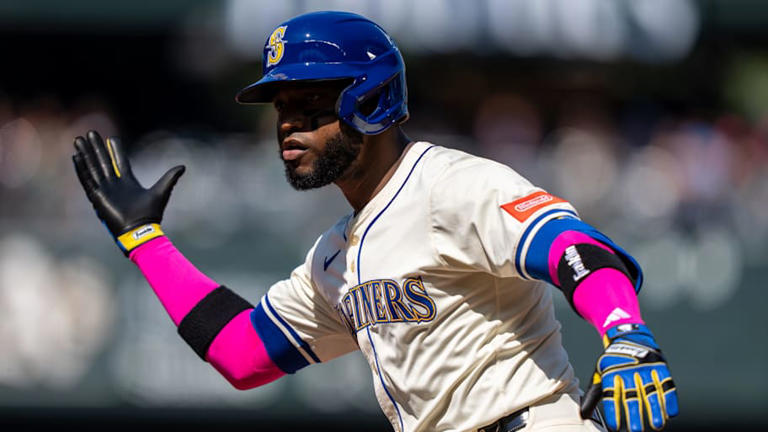 Mariners Announce Victor Robles Move After Recent Suspension