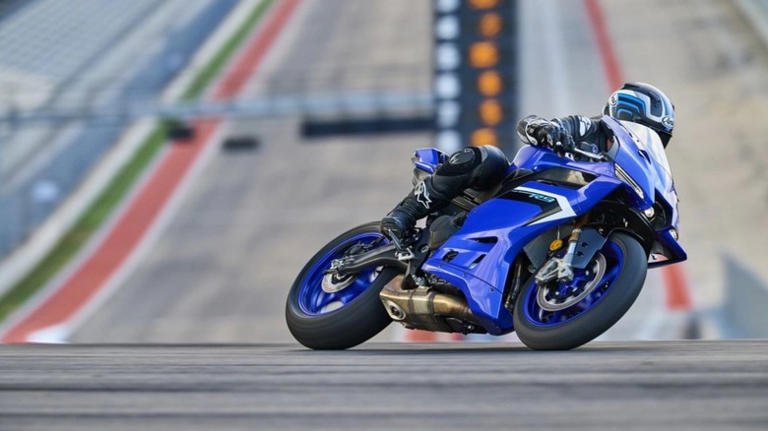 Yamaha R9 Top Speed: How Fast Is The Motorcycle?