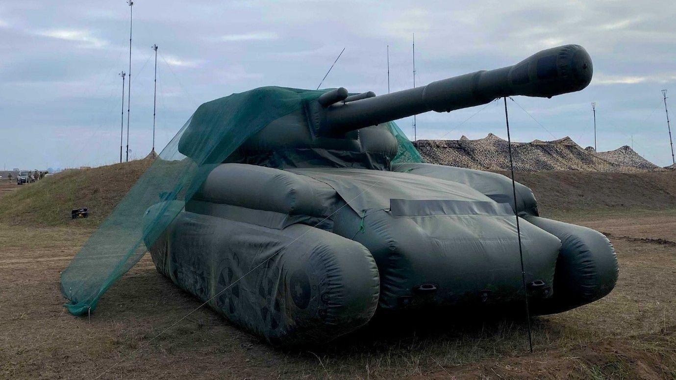 Inflatable tanks and flat-pack guns - inside Ukraine's decoy war