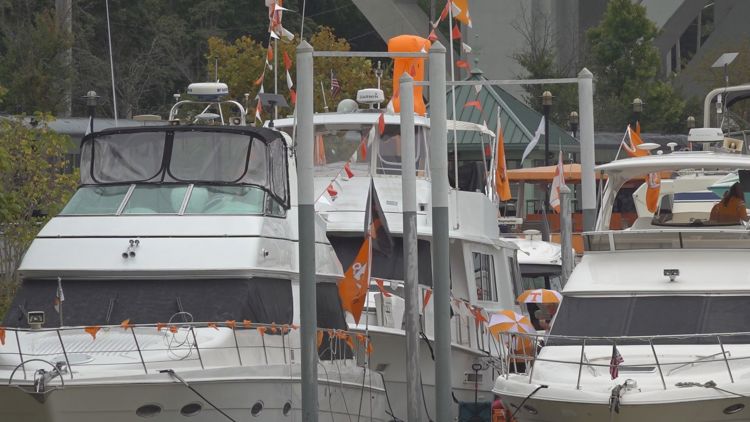 Vol Navy celebrates another UT football season docked along the ...