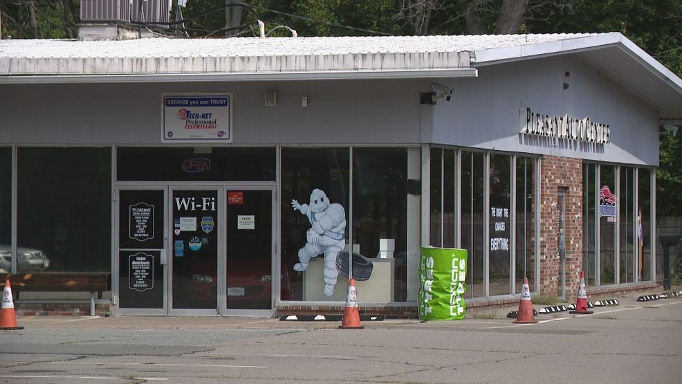 Man seriously injured after falling through skylight at auto repair ...