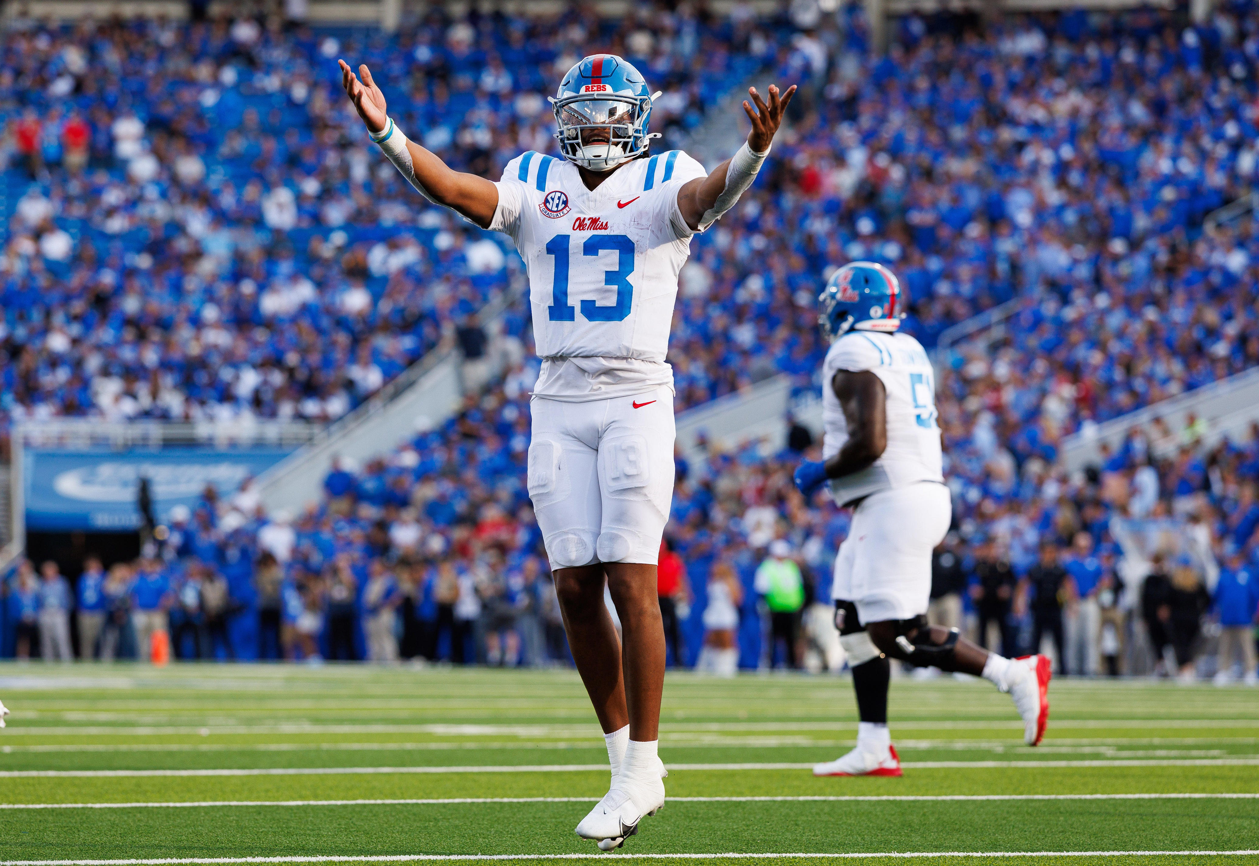 Austin Simmons injury update: Lane Kiffin expects QB to start for Ole ...