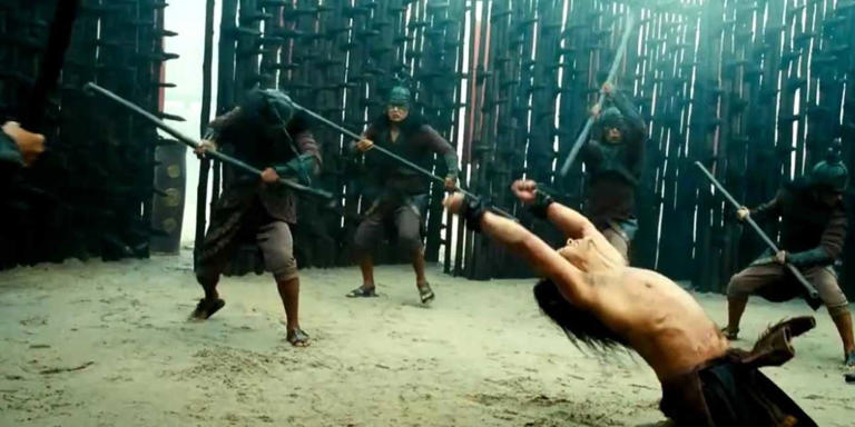 Top 10 Tony Jaa Fight Scenes: The Best Martial Arts Battles