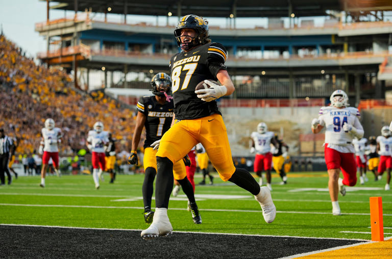 Missouri football injury update — Tight end Brett Norfleet ruled out of ...