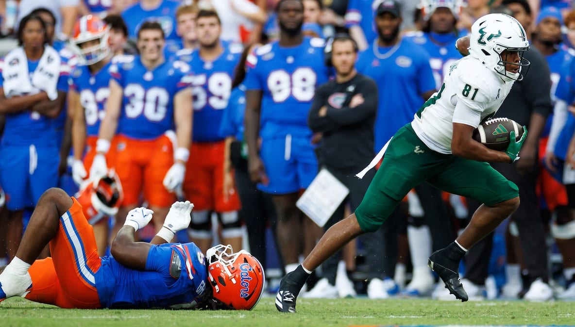 USF Bulls stun No. 13 Florida Gators 18-16