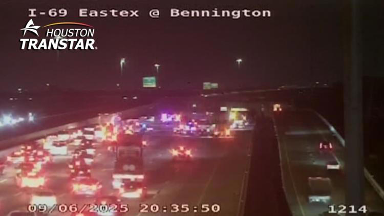 HPD: Crash shuts down southbound lanes of Highway 59 at Crosstimbers