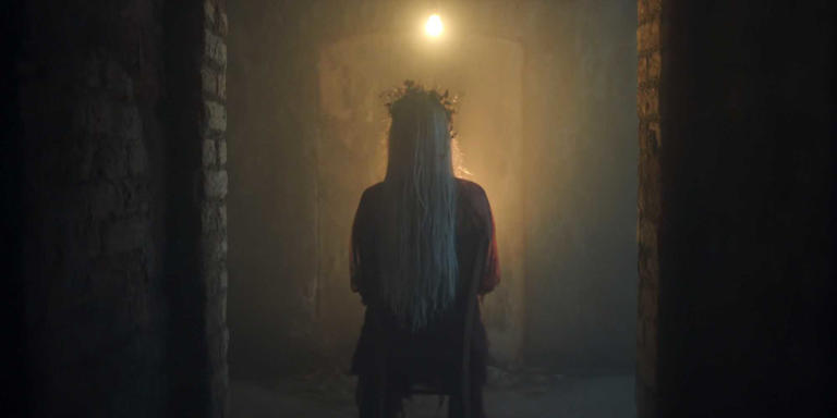 Winona Ryder & Tim Burton's Perfect Next Reunion Isn't Beetlejuice 3