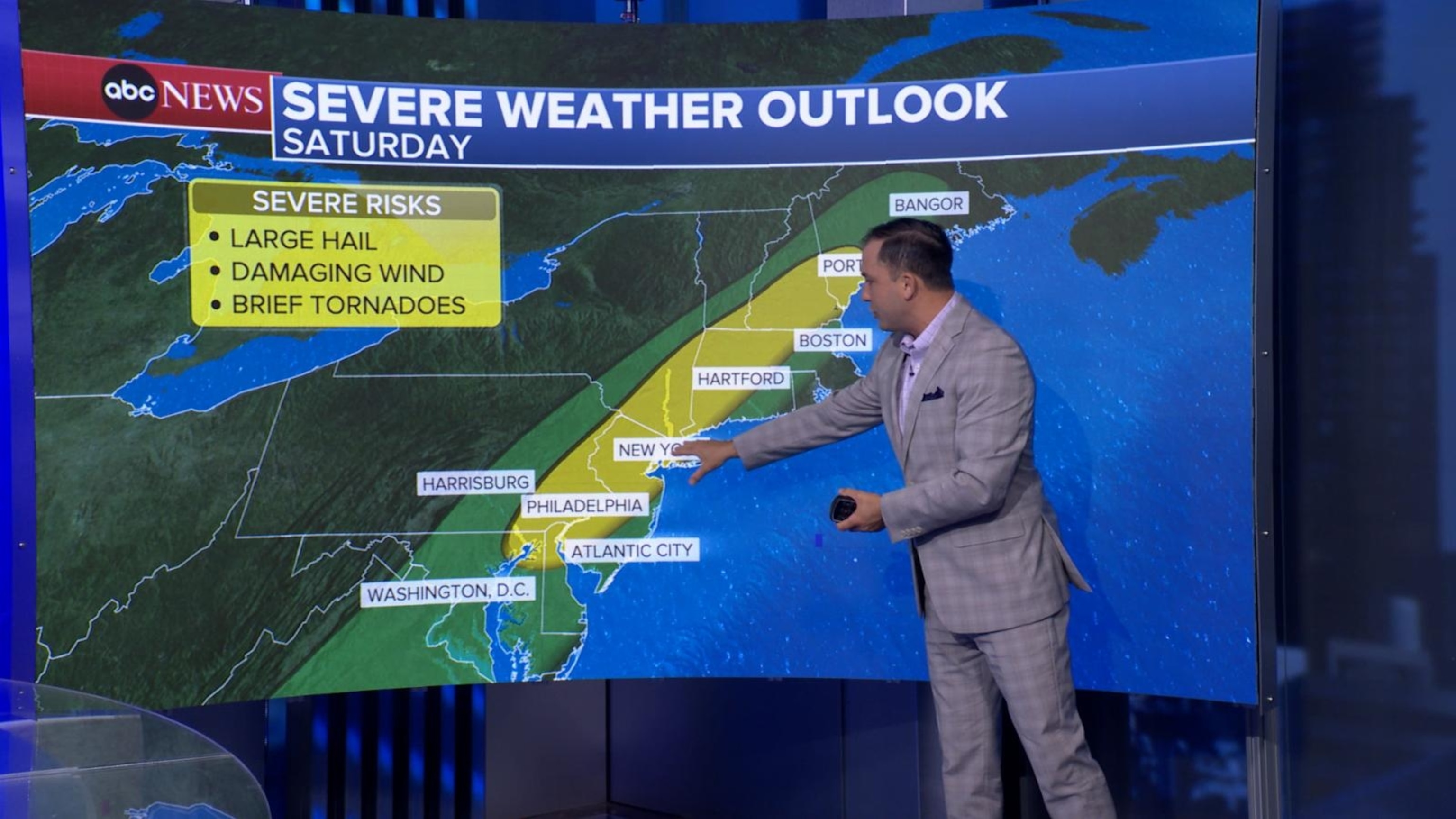 Severe weather heading to Northeast as powerful hurricane tracks ...