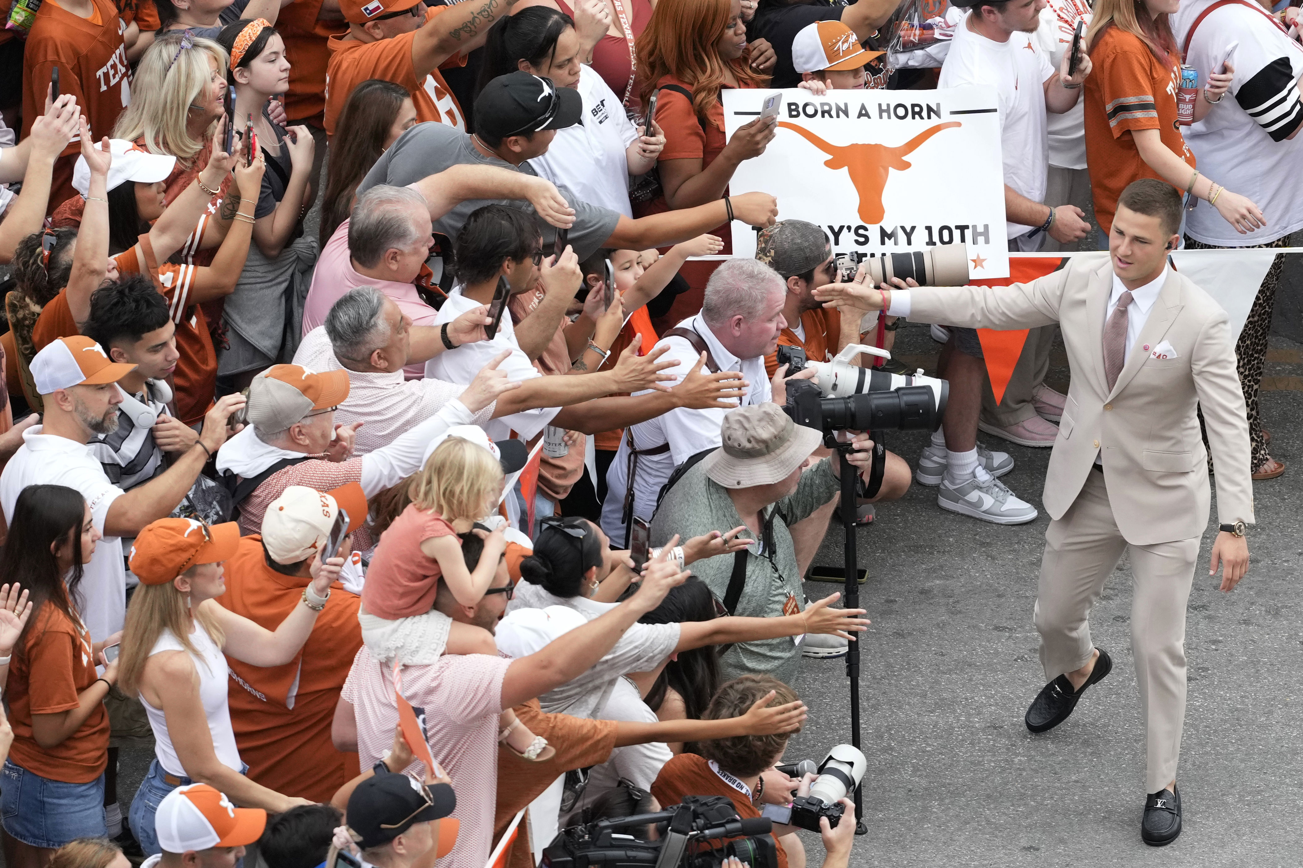 No. 7 Texas vs. San Jose State live updates: Parker Livingstone scores ...