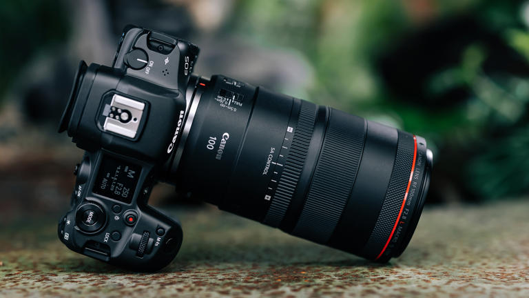 Canon is working on 1.2x wide-angle super macro RF lenses – a new tier ...