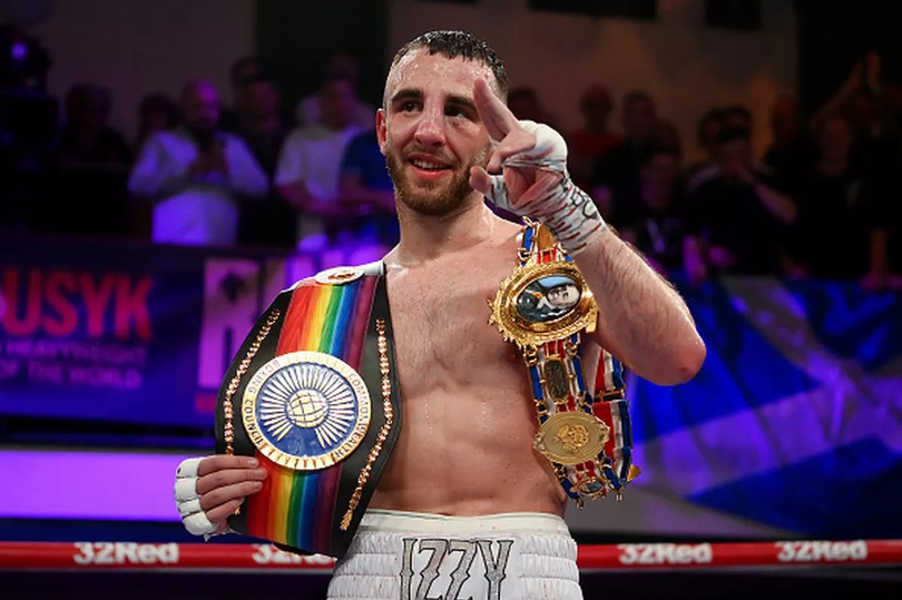 Undefeated Scots boxer born with organs outside of body set for ...