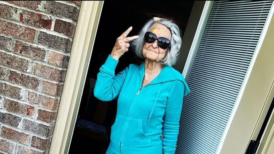 Who was Helen Van Winkle? Internet icon 'Baddie Winkle', who broke all ...