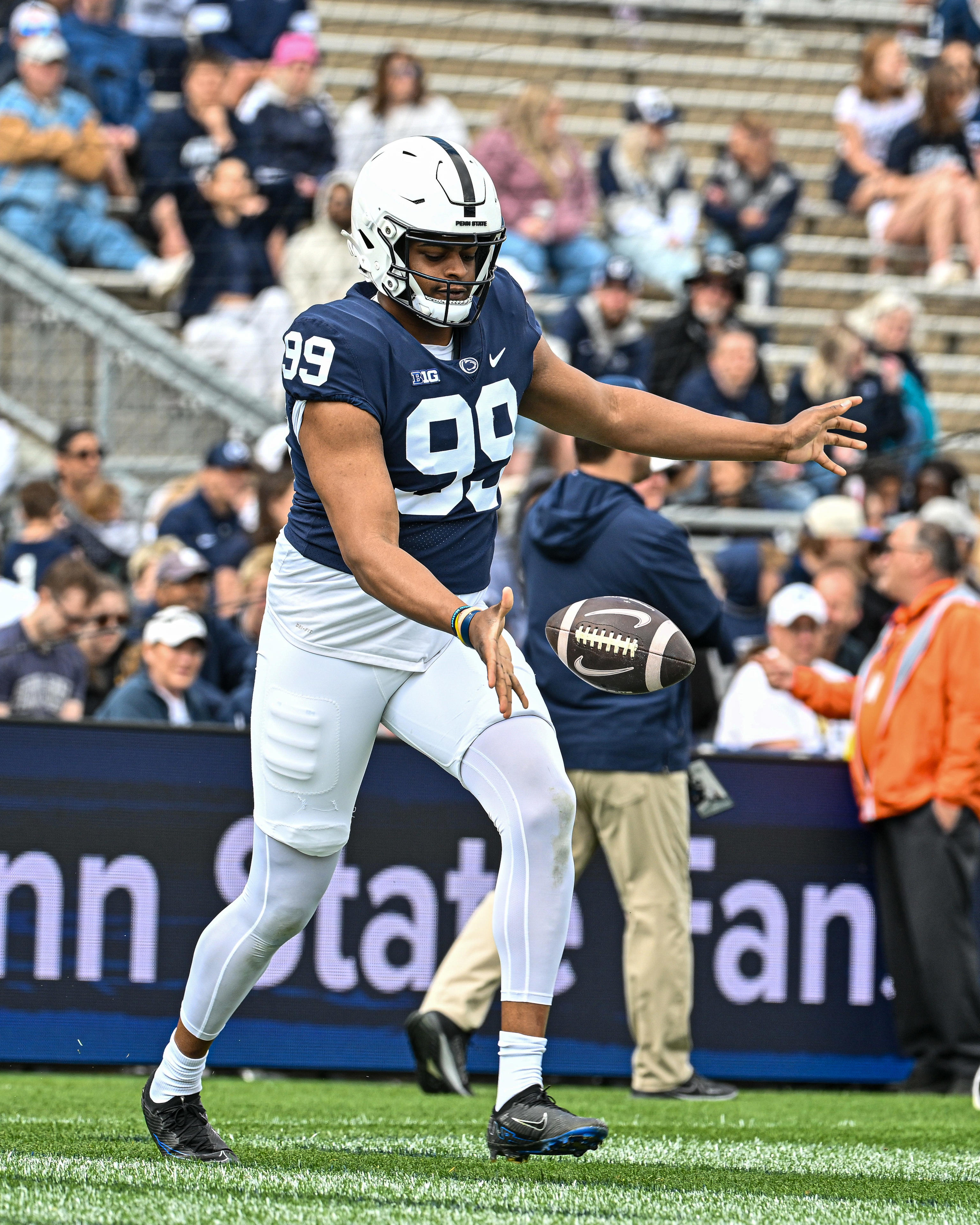 The largest punter in the nation? 3 things to know about Penn State football's Gabe Nwosu