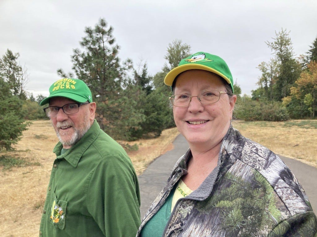 Ducks tailgate: Oregon football fans, friends come together ahead of ...