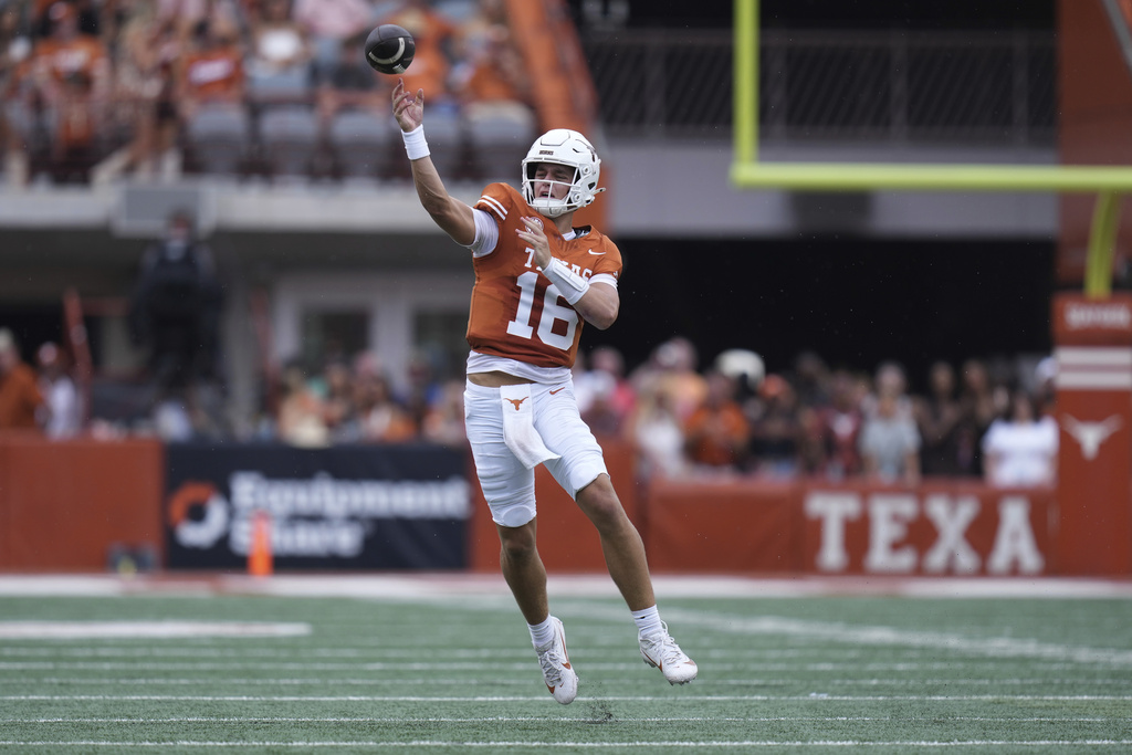 Arch Manning throws 4 TD passes as No. 7 Texas rolls past San Jose ...