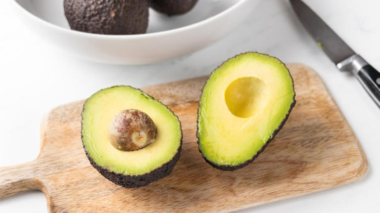 How To Perfectly Ripen An Avocado