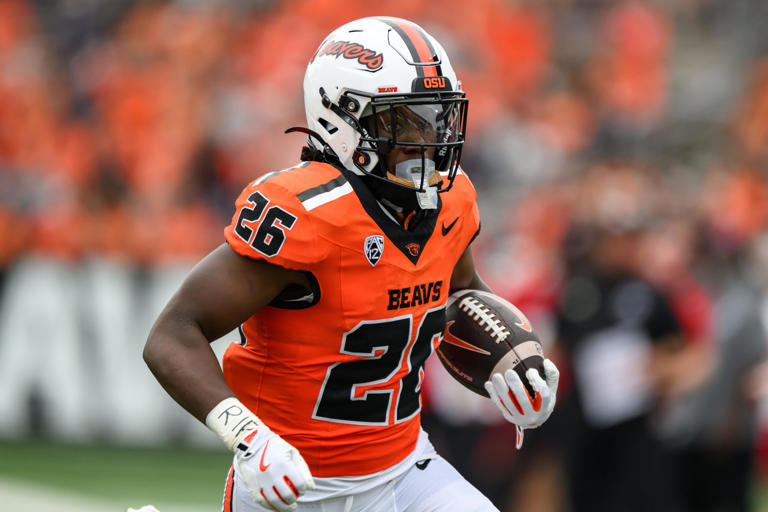 Oregon State football vs Fresno State highlights: Mistakes too much as ...