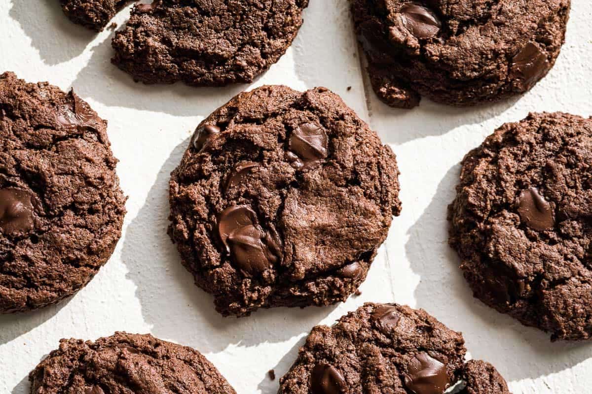 20 healthy cookie recipes that vanish before you can grab one