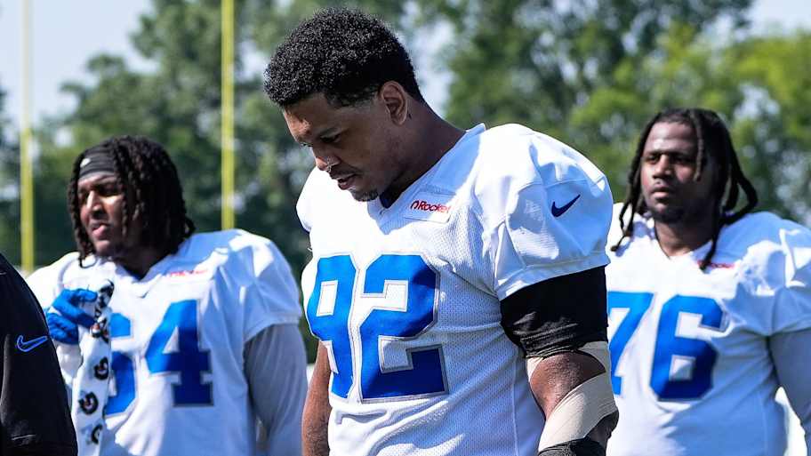 Lions Marcus Davenport on Injury Critics: 'Of Course I Care'