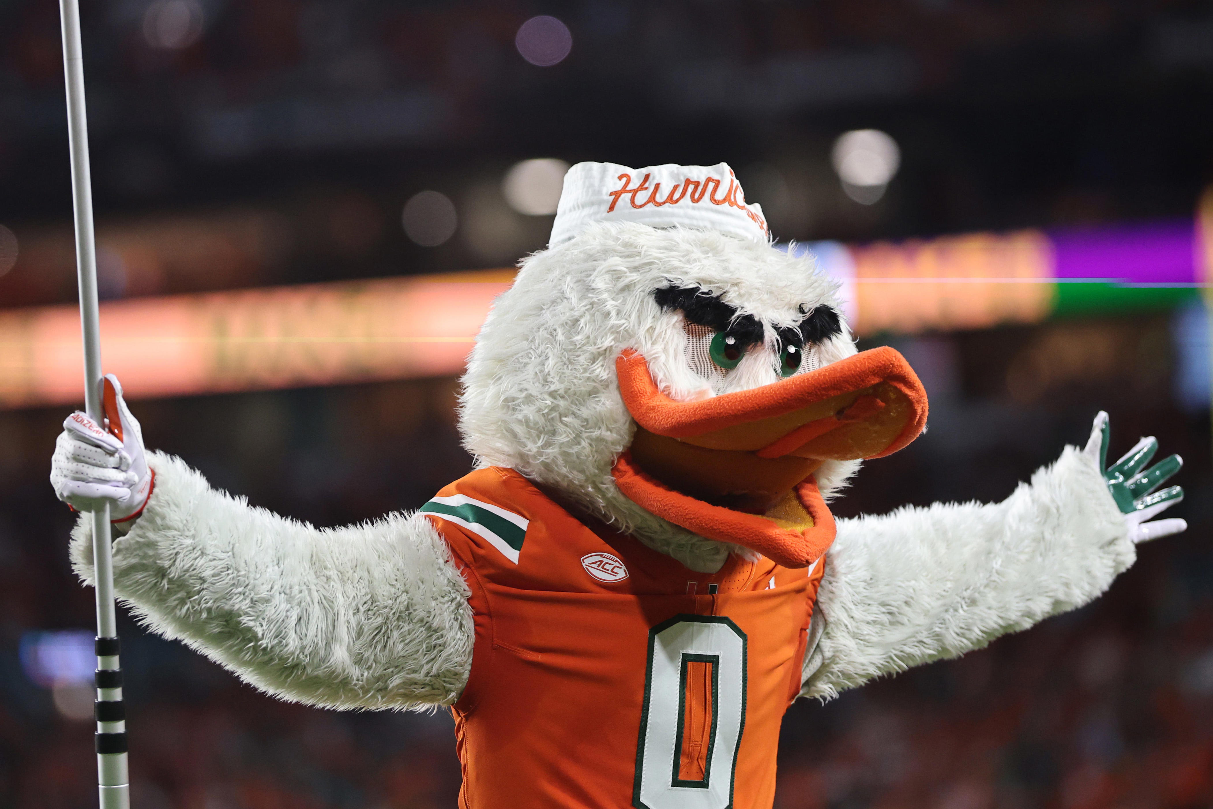 Miami football vs Bethune Cookman score updates: Hurricanes take 7-0 ...