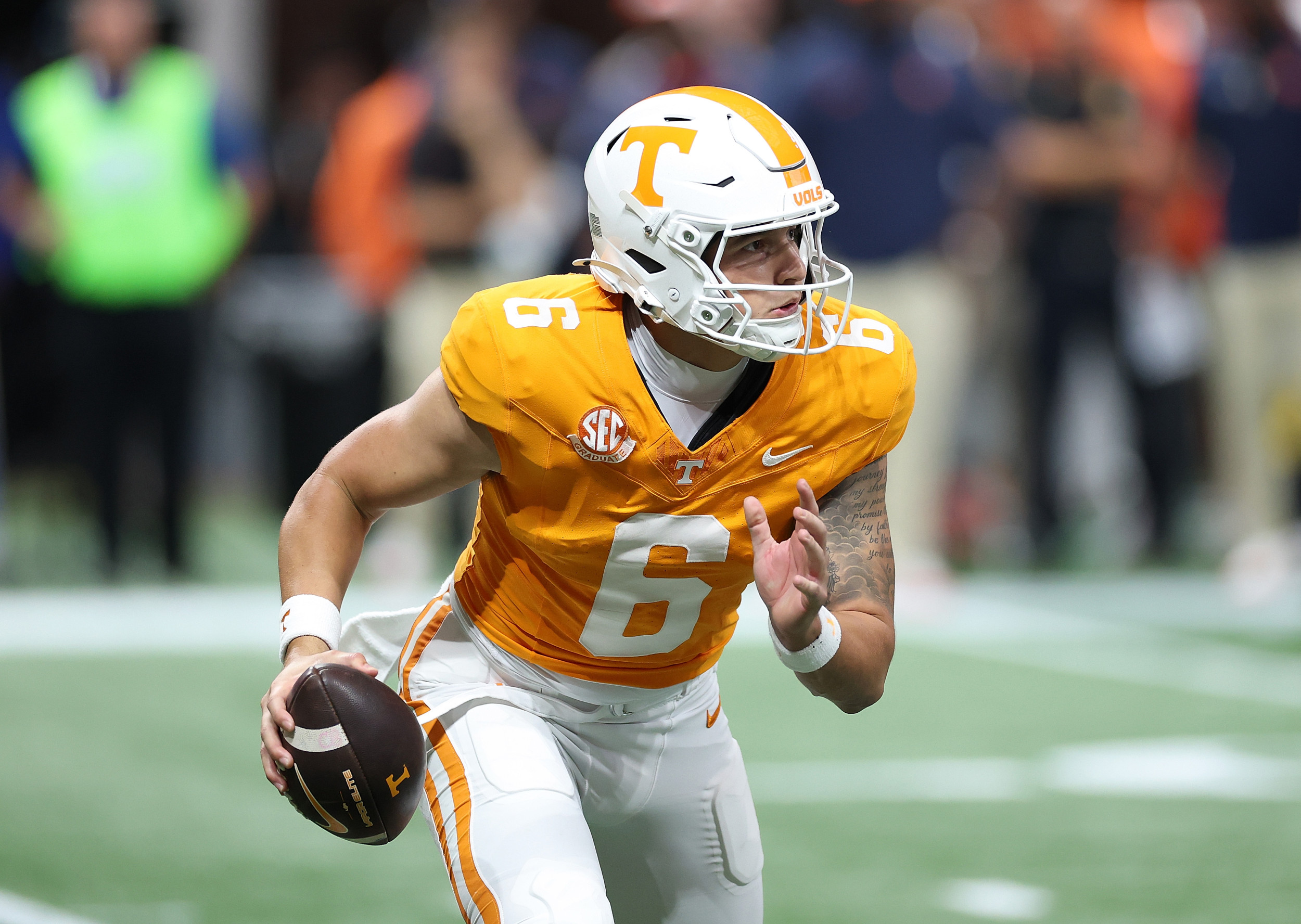 How to Watch ETSU vs Tennessee: Live Stream NCAA College Football, TV ...