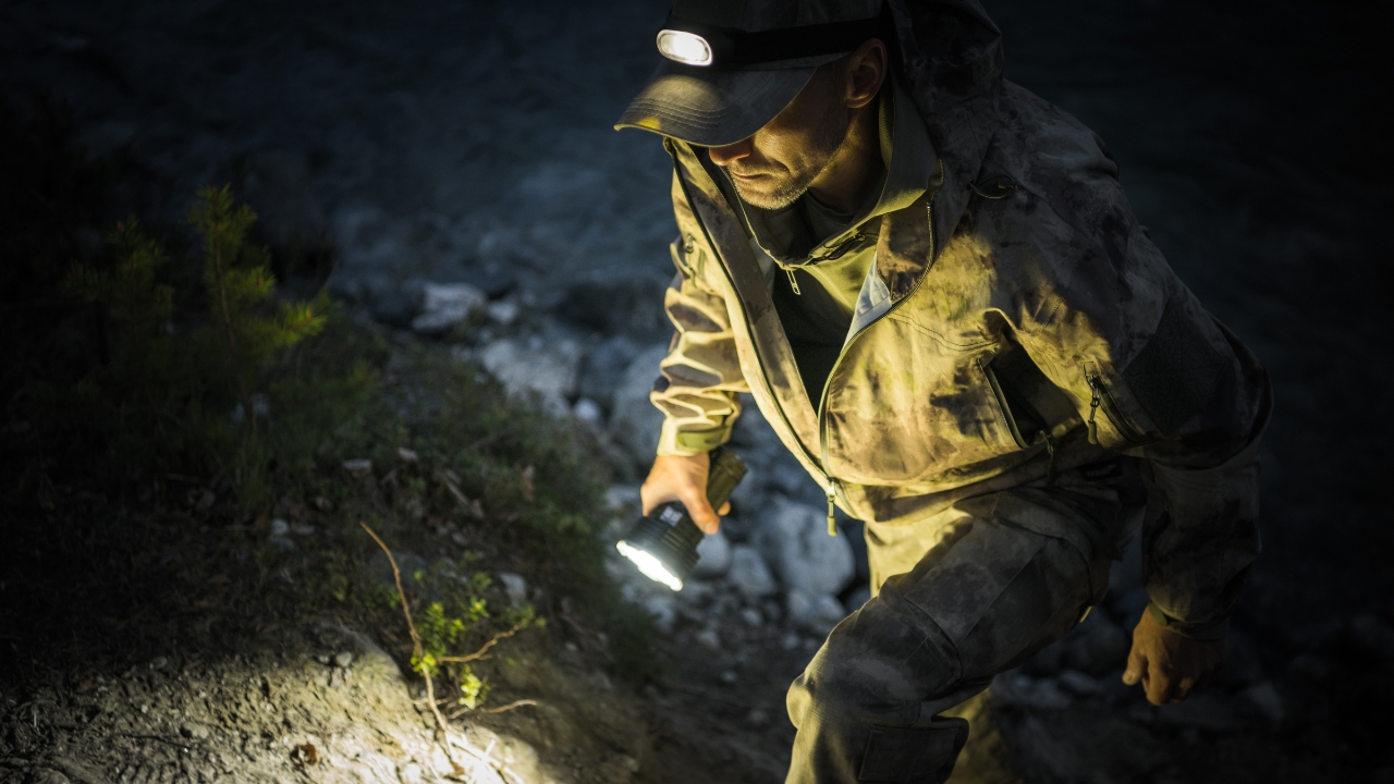 Gear choices that make tracking wounded deer harder than it should be