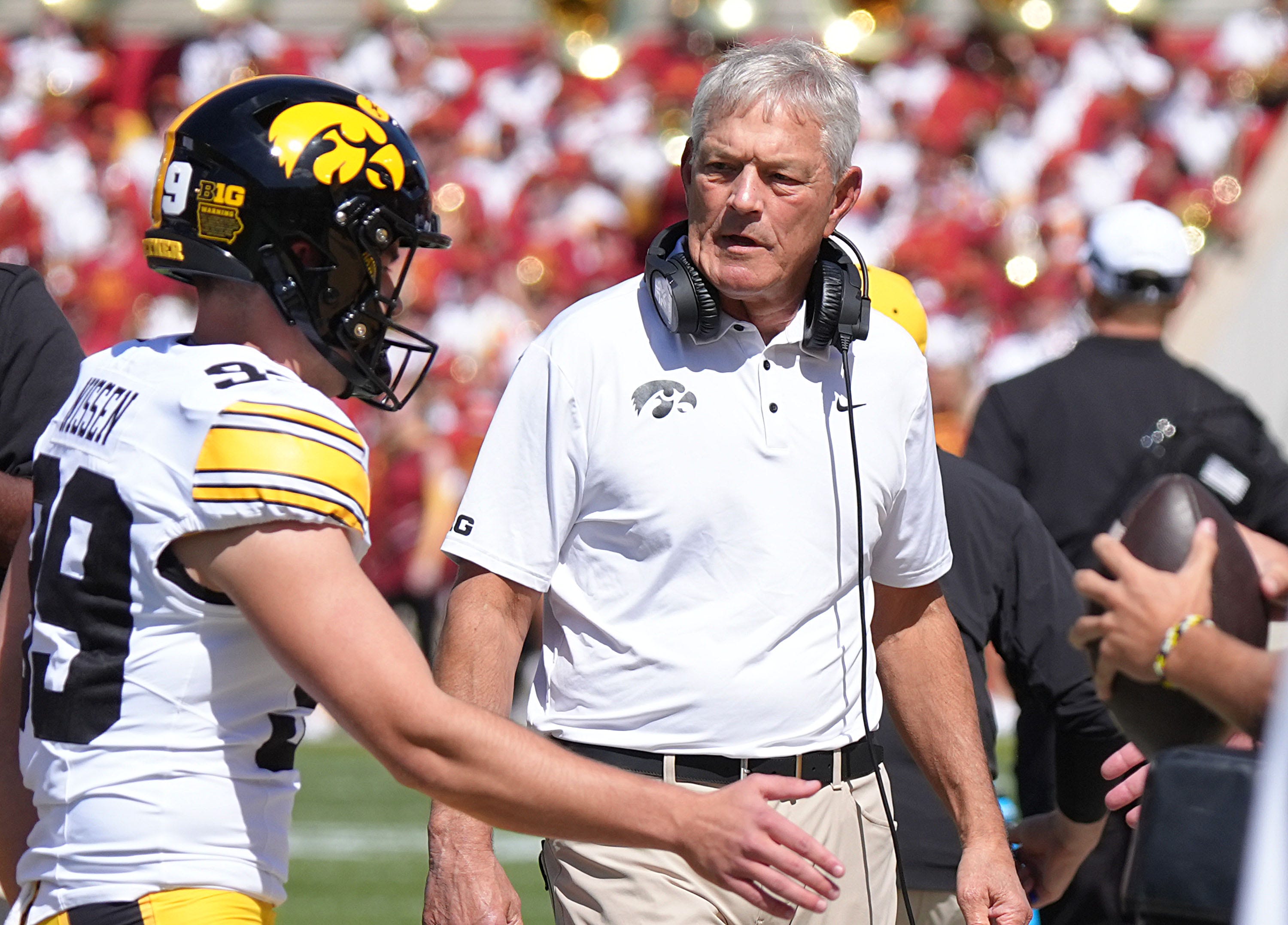 Iowa football's wings clipped in latest USA TODAY Sports 1-136 Re-Rank
