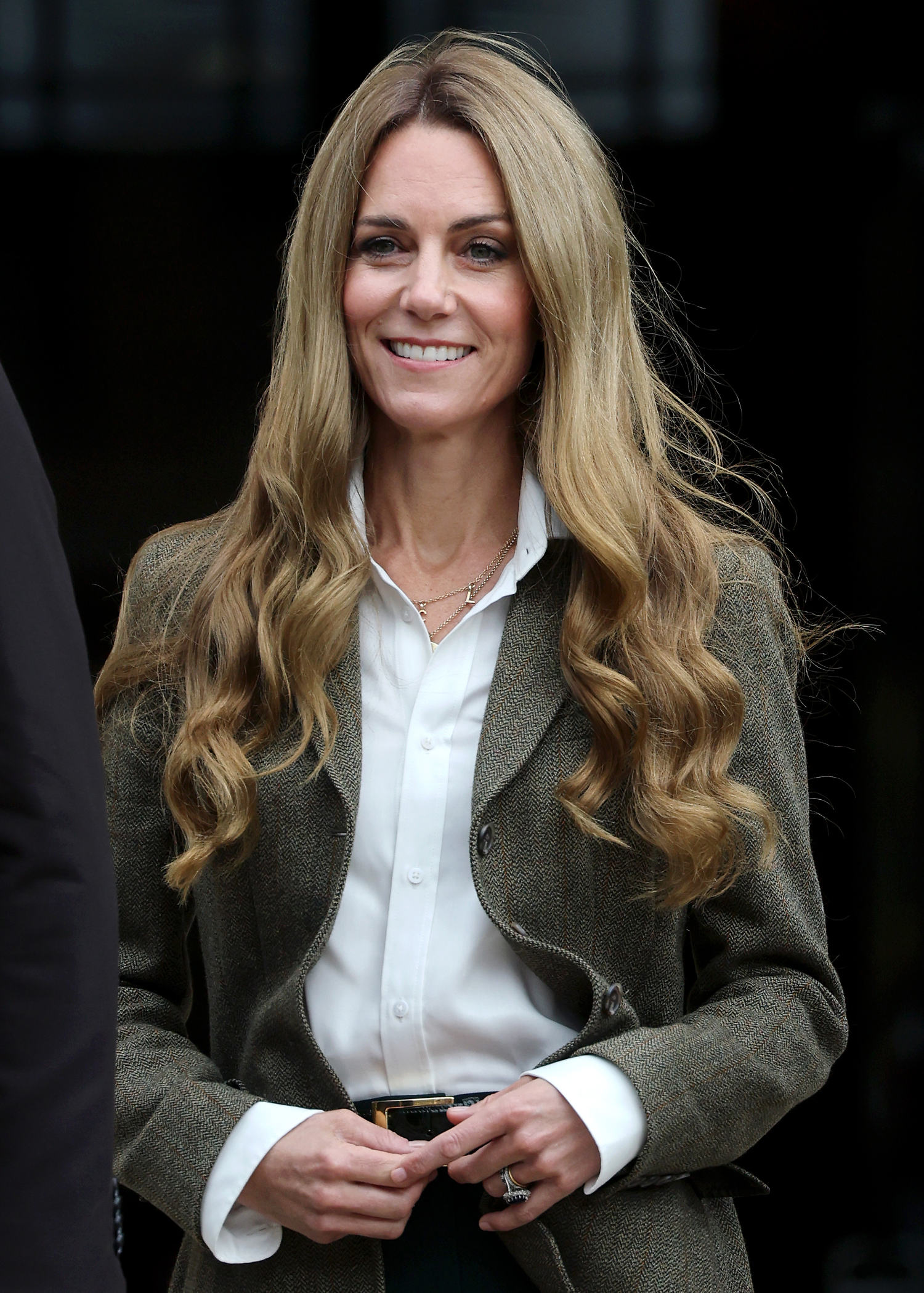 Kate Middleton Seemingly Brings Back Brunette Hair After Blond Debut
