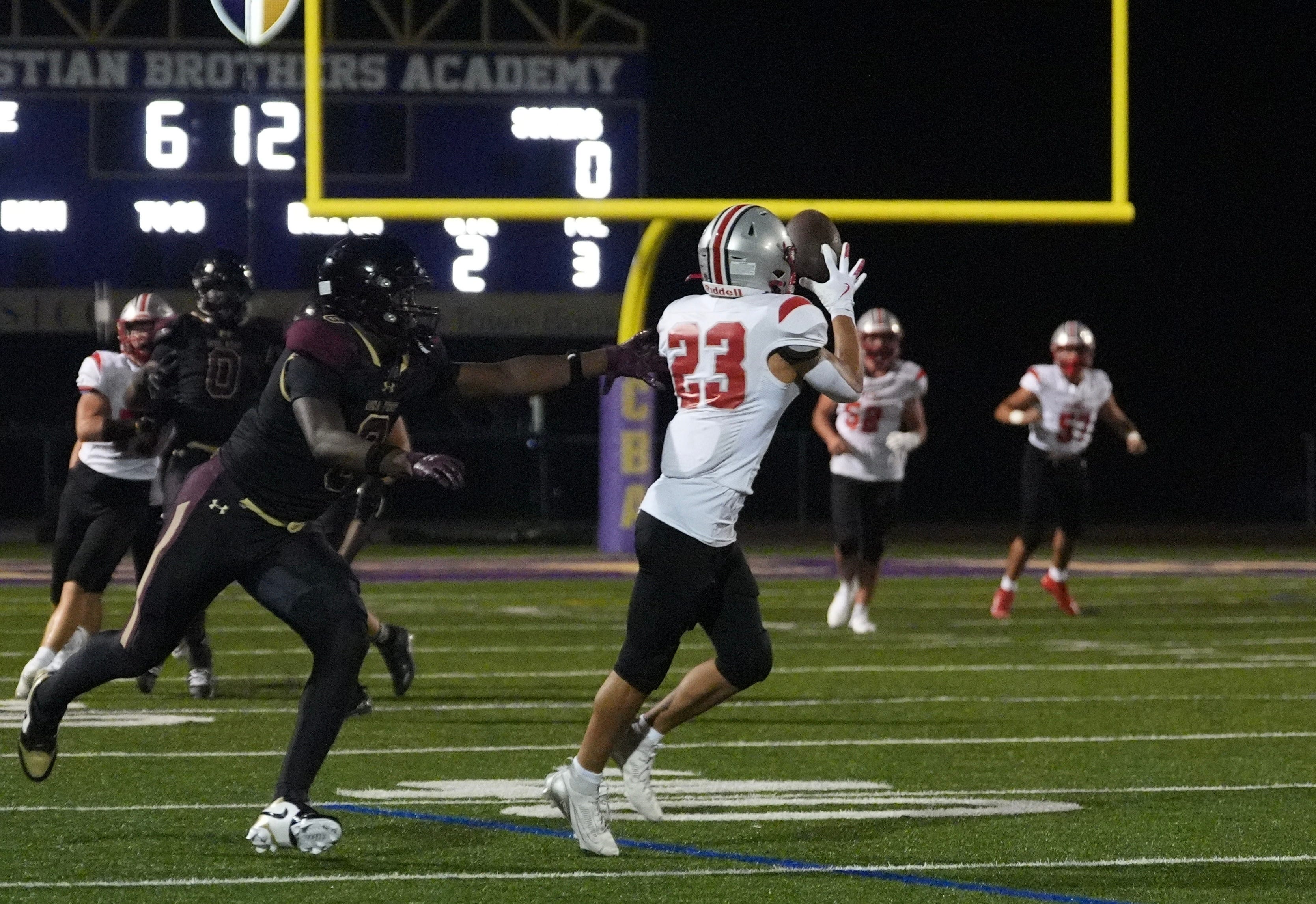 Live updates: Iona Prep tops Somers 37-7 in football clash in Albany