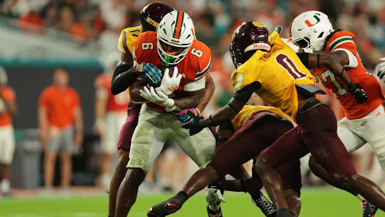 No. 5 Miami Steamrolls Bethune-Cookman, Advances to 2-0