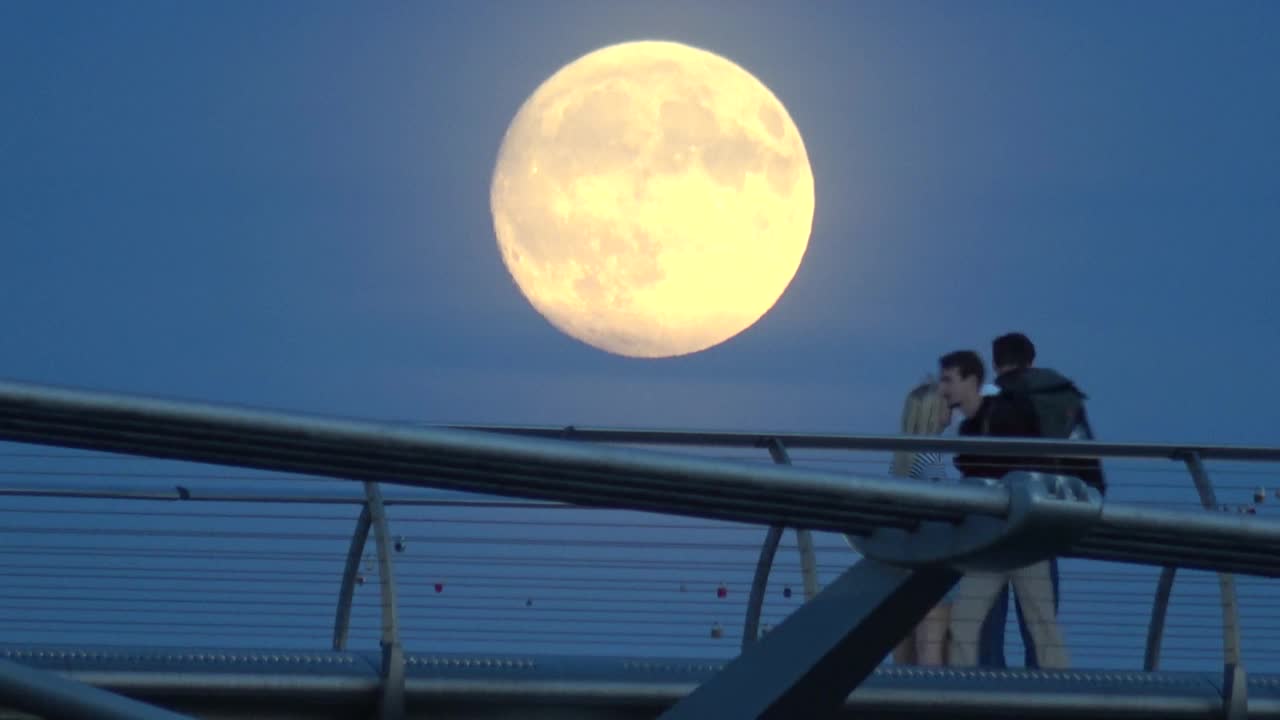 The September Full Moon, known as the Corn Moon seen rising in the ...