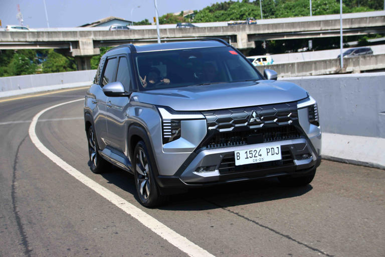 Rifat Sungkar ungkap 5 alasan Mitsubishi Destinator jadi SUV paling ...