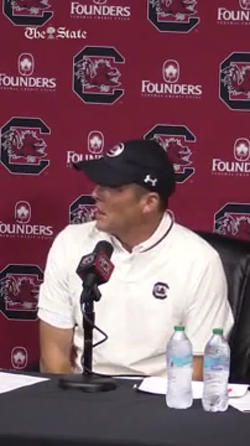 Shane Beamer talks about sloppy USC offense