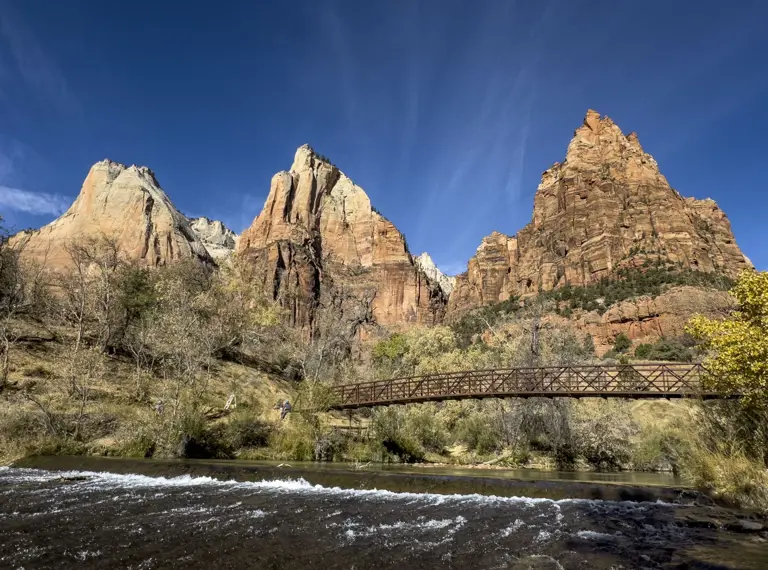 Where to find the 35 US National Parks, gems of the American outdoors