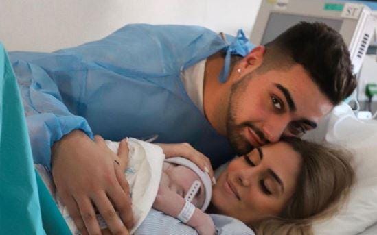 Polémica: Liliana Filipa apaga Daniel Gregório de foto do parto do filho?