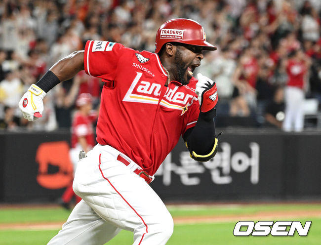 ‘김광현 2000K 대기록→승승승승승→3위 굳히기’ SSG 5연승 질주…LG 졌지만, 매직넘버 ’12’로 줄었다 [잠실 리뷰]