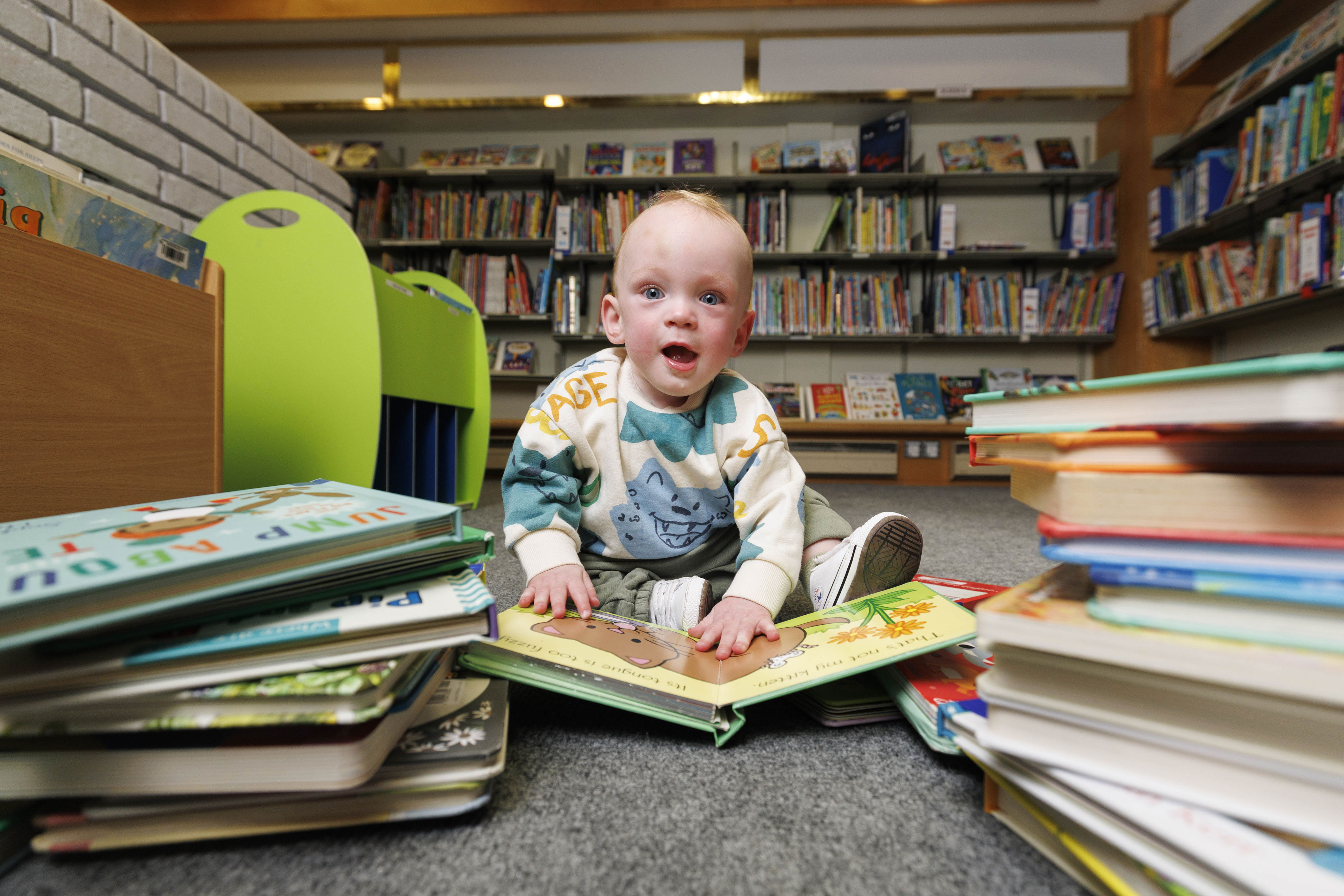 Parents of premature baby praise Dublin City Libraries’ reading initiative
