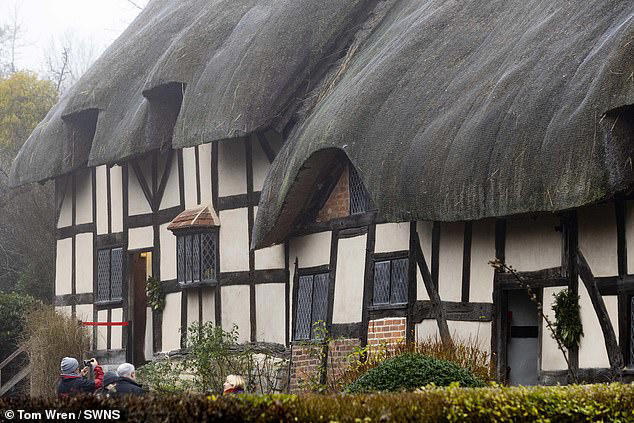 Wealthy businessman ordered to tear down Indian gastropub 188m from Shakespeare's wife's cottage