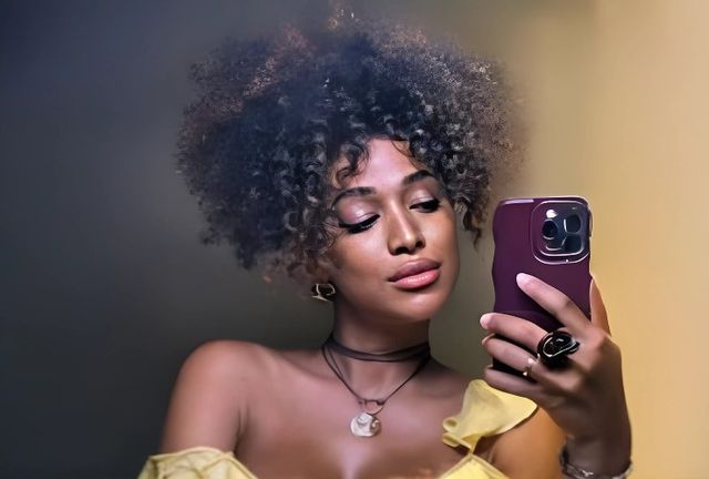 Un Posto al sole, nuove trame: di chi si innamora Gabriela