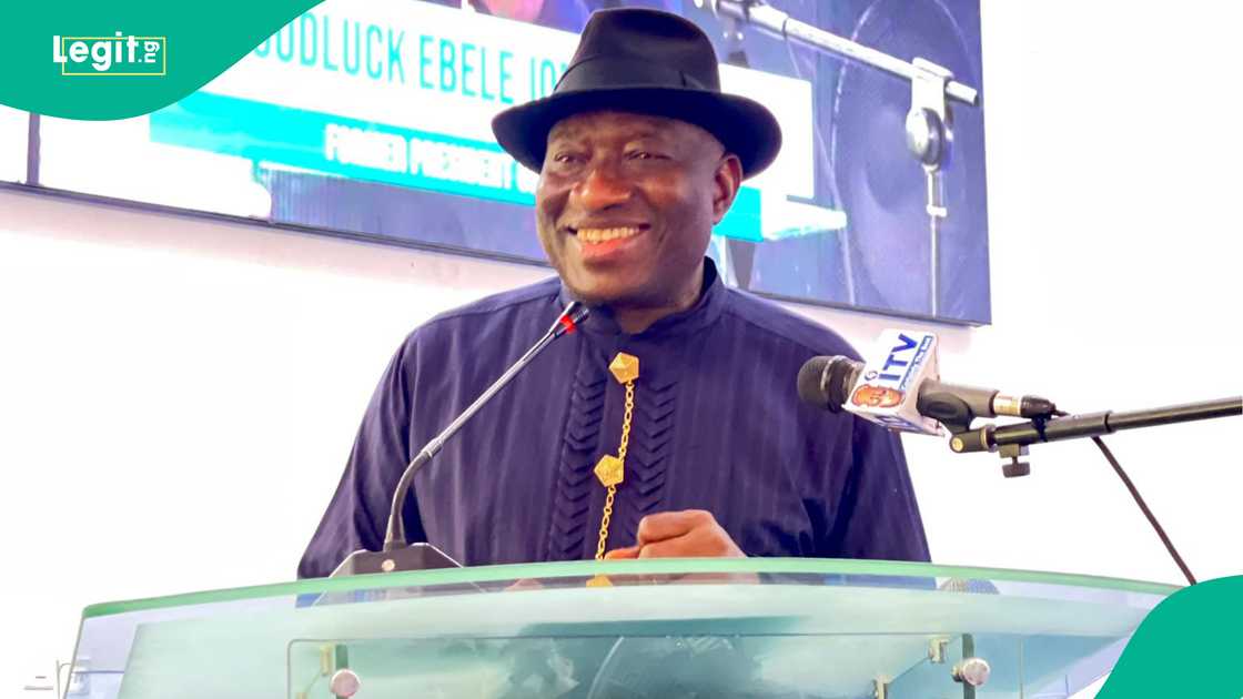 Breaking: Goodluck Jonathan 'becomes' PDP's sole presidential hopeful ...