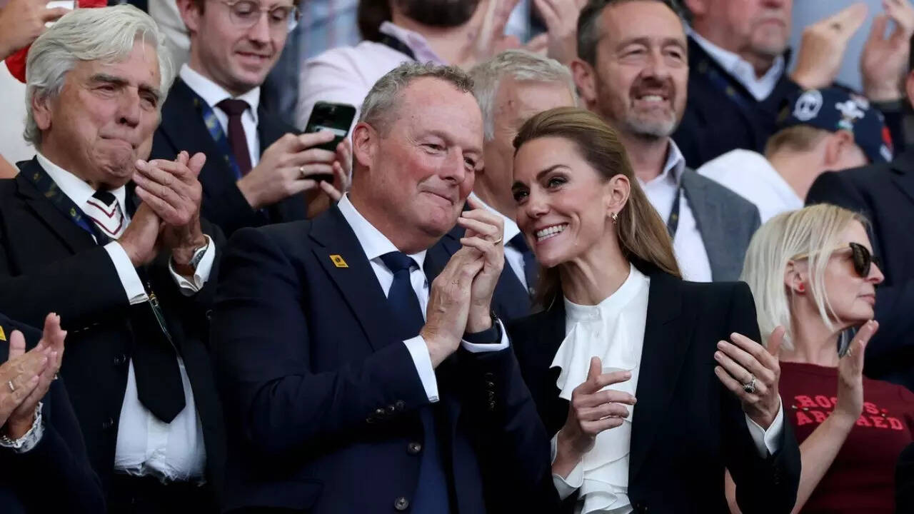 Kate Middleton seemingly brings back brunette after her blonde debacle ...