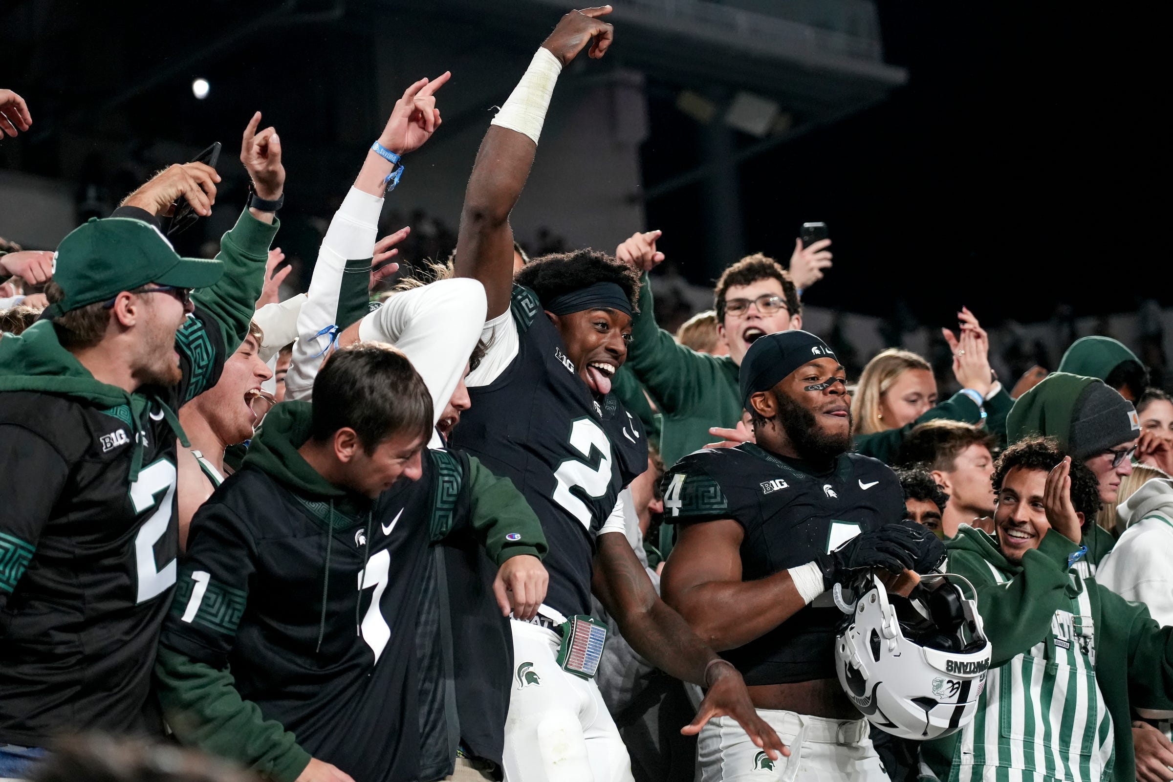 Relive the game winning plays from Michigan State football's 2OT ...