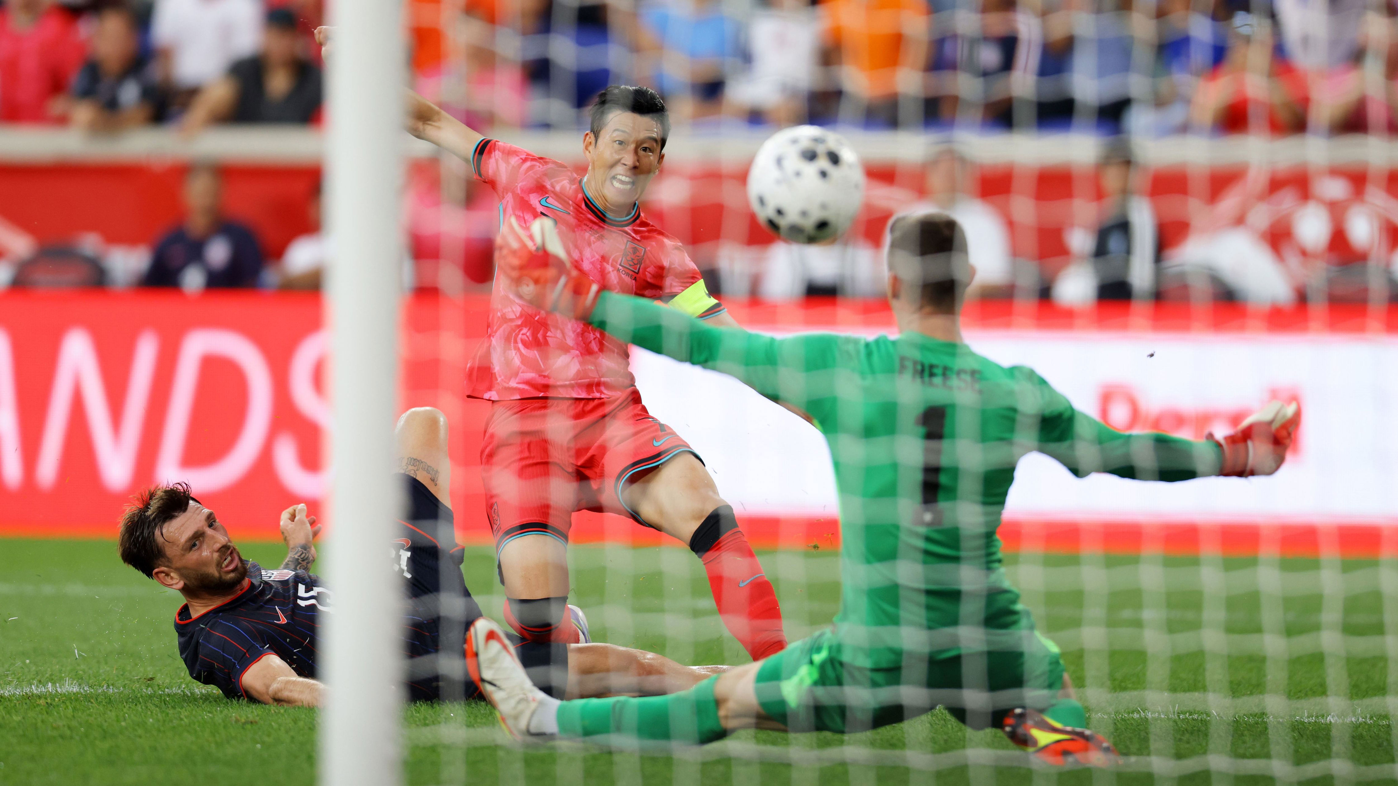 'Not a ton to get excited about' - Howard on World Cup optimism