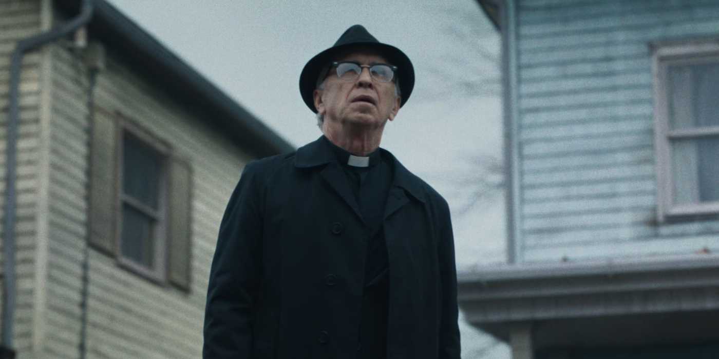The Conjuring: Last Rites - The Tragic Death of Father Gordon Explained
