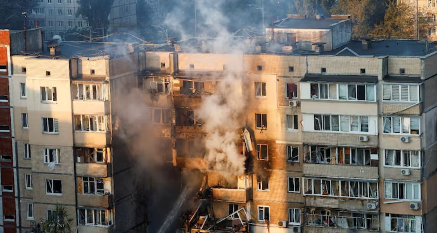 Major Ukrainian government building destroyed in fire amid new Russian ...